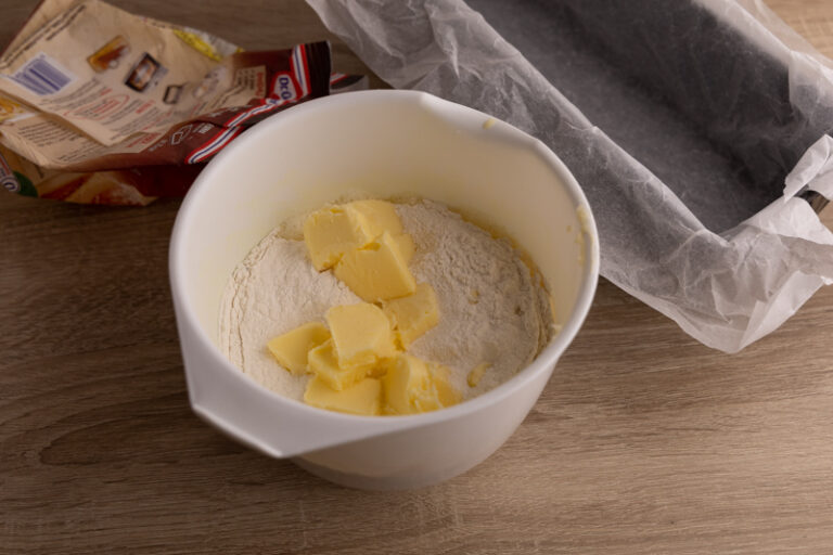 Does Cake Mix Go Bad? Can You Use It After It’s Expired? - Can It Go Bad?